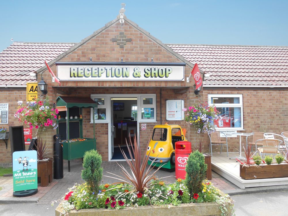 Riverside Meadows Holiday Park | Rated and reviewed by experts on ...