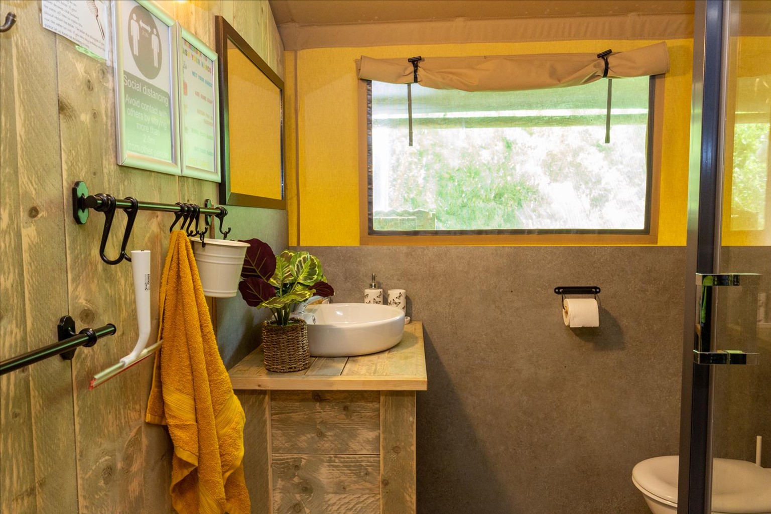 Badger at Leafy Fields Glamping | Rated and reviewed by experts on ...